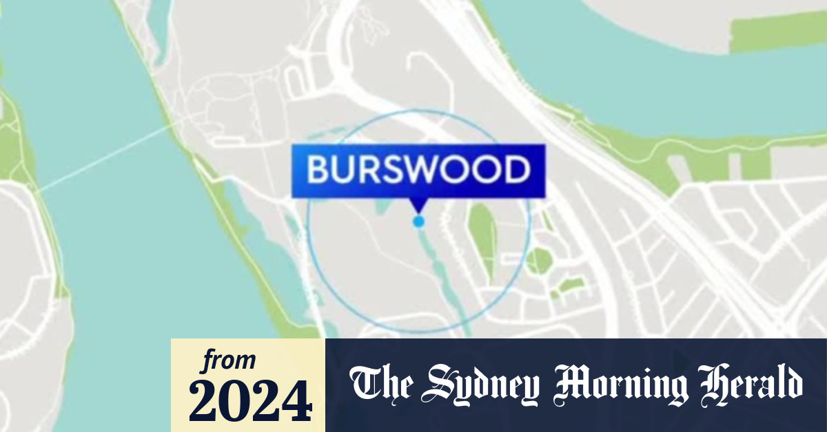 Video Police Hunt Man After Woman Assaulted In Perth
